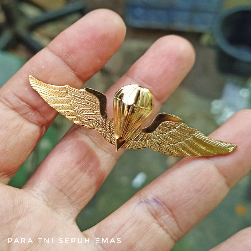 Jual WING BRIVET BREVET PARA TNI SEPUH EMAS | Shopee Indonesia