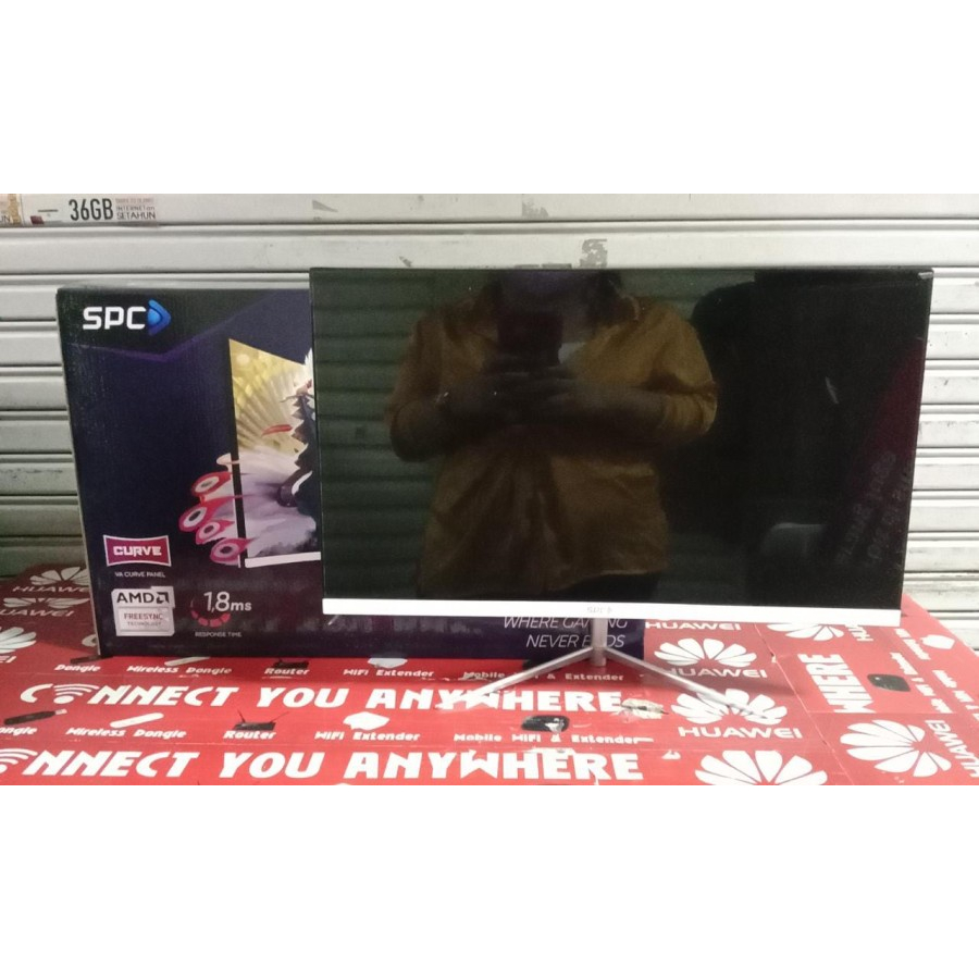 Jual Monitor SPC Gaming LED Full HD 24 inch Curve | Shopee Indonesia