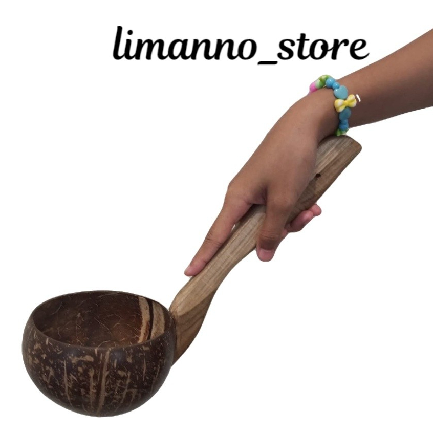 Jual Gayung Siwur Batok Kelapa / Gayung Air Siraman Kayu / Gayung Batok ...