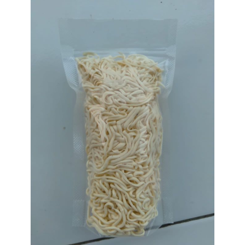 Jual replika mie bakso/mie ayam, bisa juga buat mie instant | Shopee ...