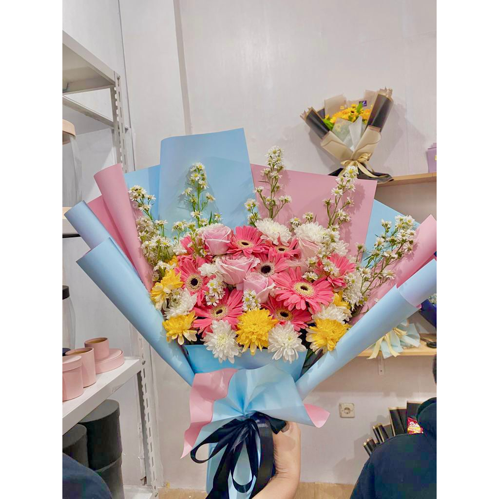 Jual Fresh Flowers bouquet / buket bunga / hadiah ulang tahun / hadiah ...