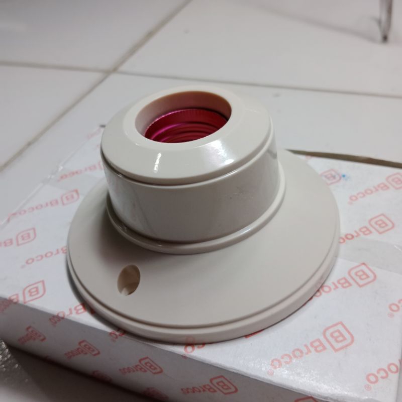 Jual Fitting Plafon Broco Bulat Cream 1212 Ceiling Lamp Holder E27 ...