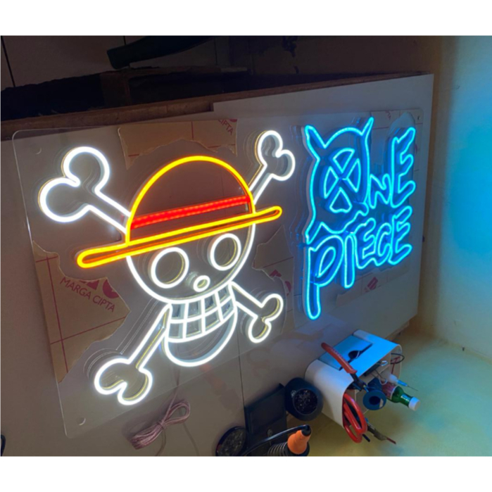 Jual Neon Flex ONE PIECE dengan Tulisan - Lampu Hias dan Lampu TIdur ...
