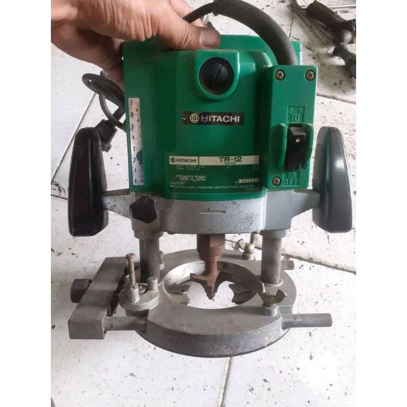 Jual Mesin profil ROUTER HITACHI TR-12 | Shopee Indonesia
