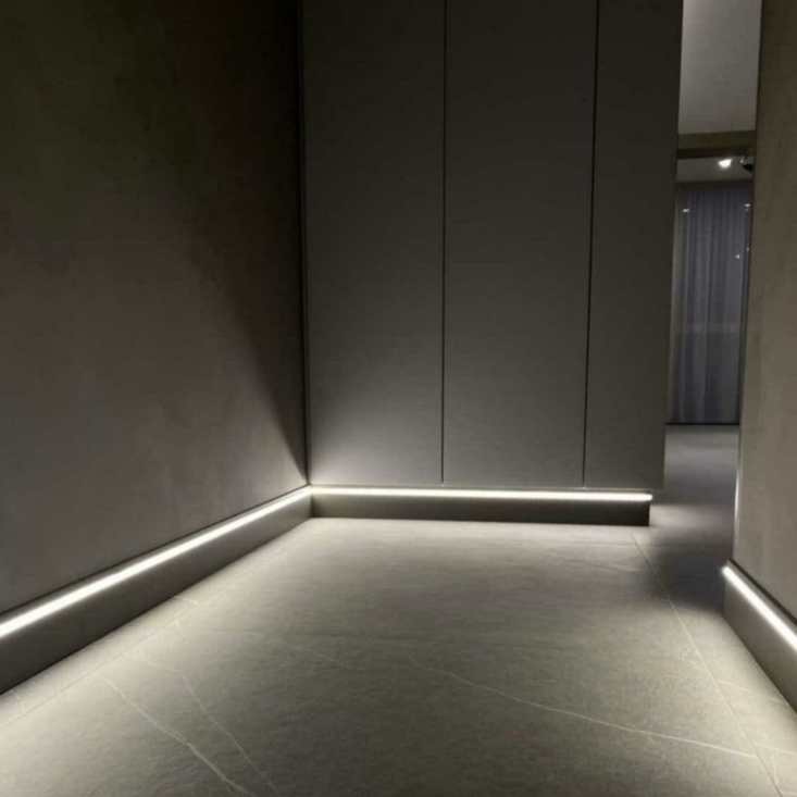 Jual Panelucs plint lantai aluminium | floor skirting LED | skirting ...