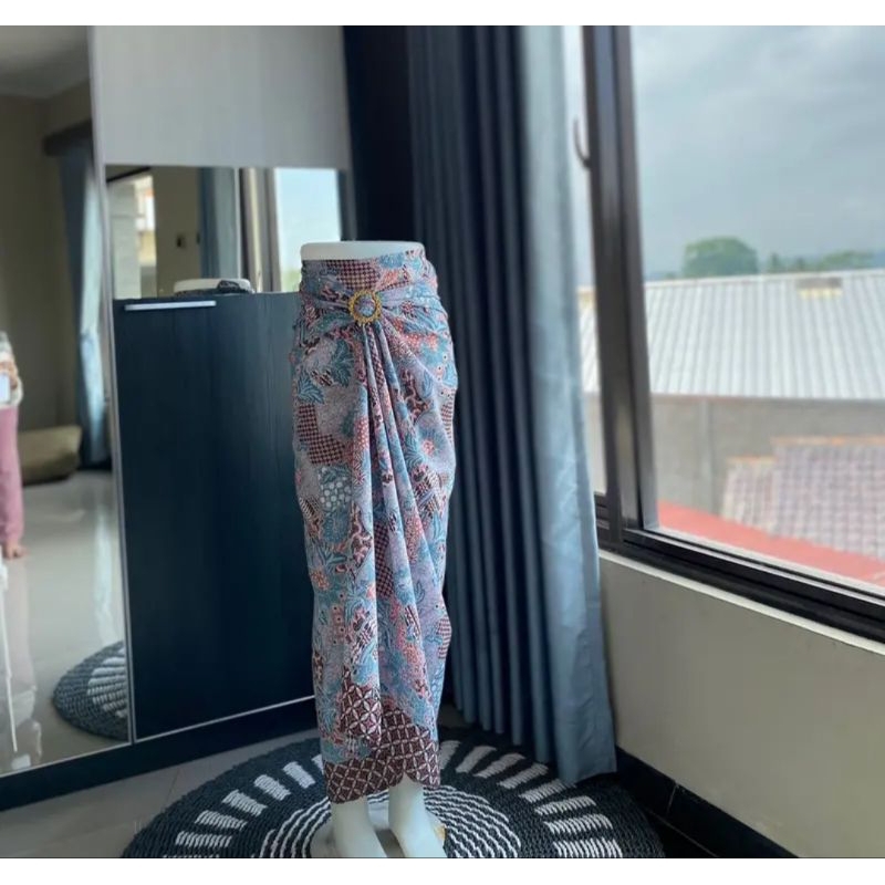 Jual rok lilit batik//rok Bali//bawahan kebaya//rok batik bunga ...