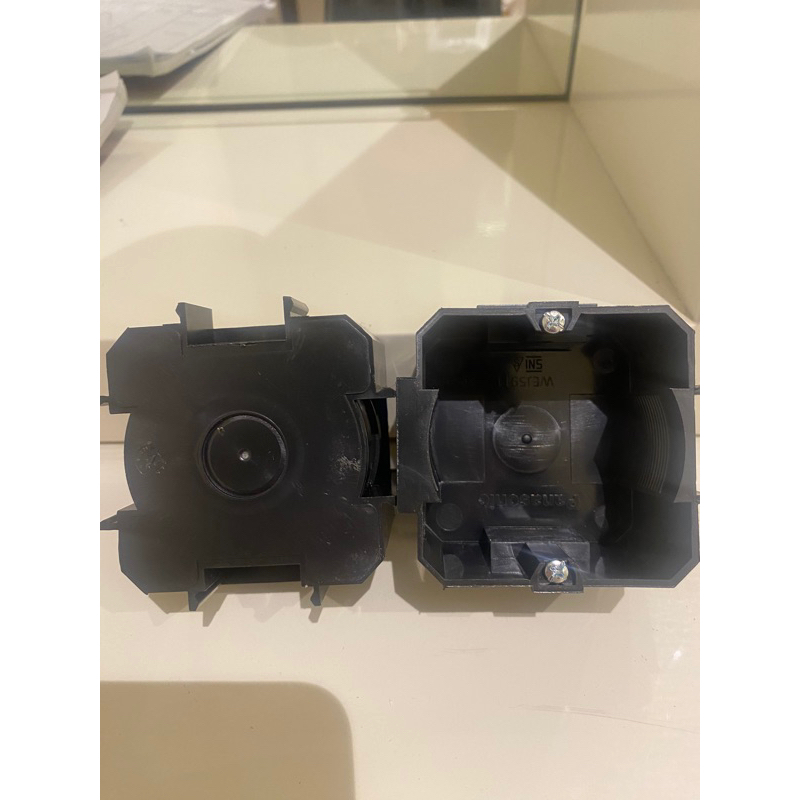Jual PANASONIC Inbodus / Kotak Tanam WEJ-5911N / IB DOS SEGI INBOWDOS ...