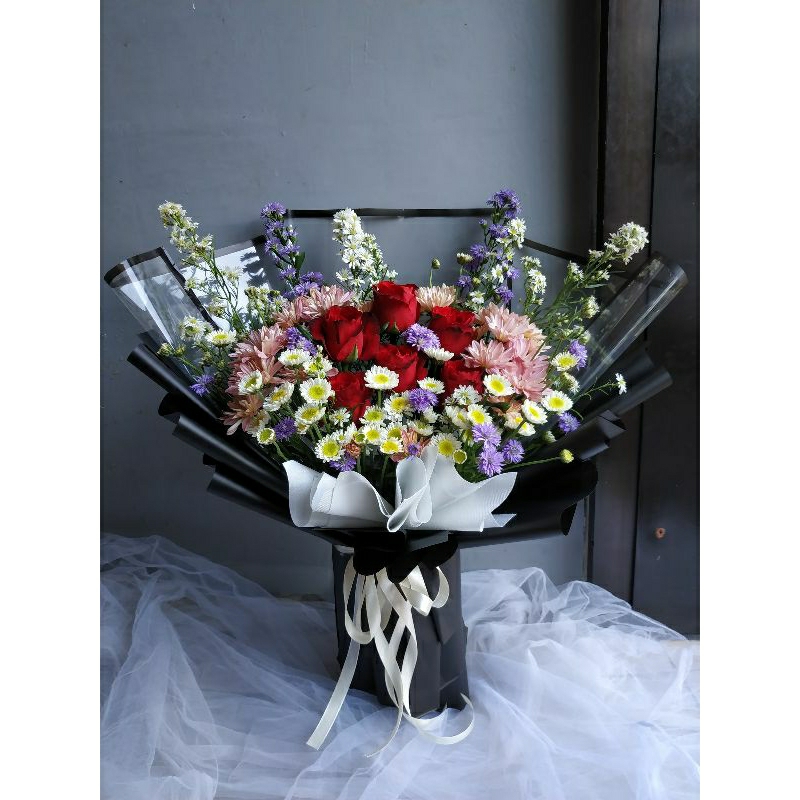 Jual bouquet bunga mawar segar asli mix aster fresh flower | Shopee ...