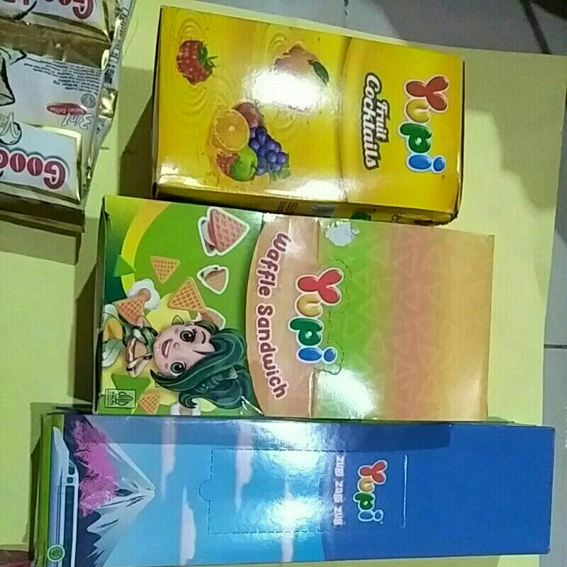Jual PERMEN YUPI ALL VARIAN 1BOX 12PCS | Shopee Indonesia