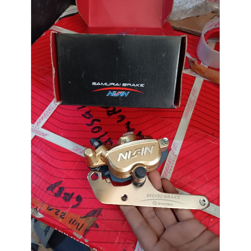 Jual Breket kaliper 2piston samurai CNC dan plat bes mio beat vario ...