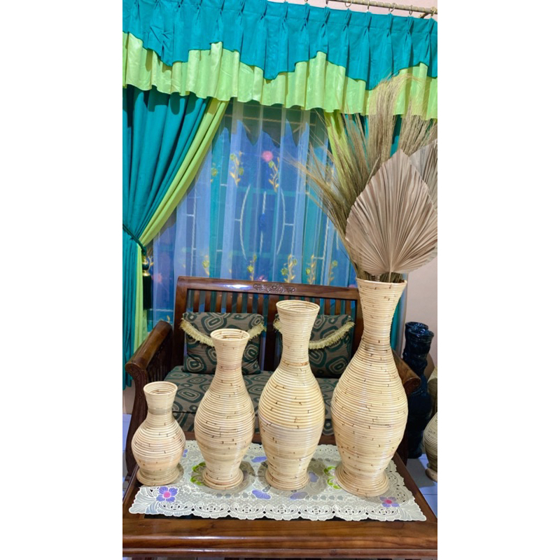 Jual VAS BUNGA / GUCI ROTAN 70 CM (GOSOK+VERNISH) | Shopee Indonesia