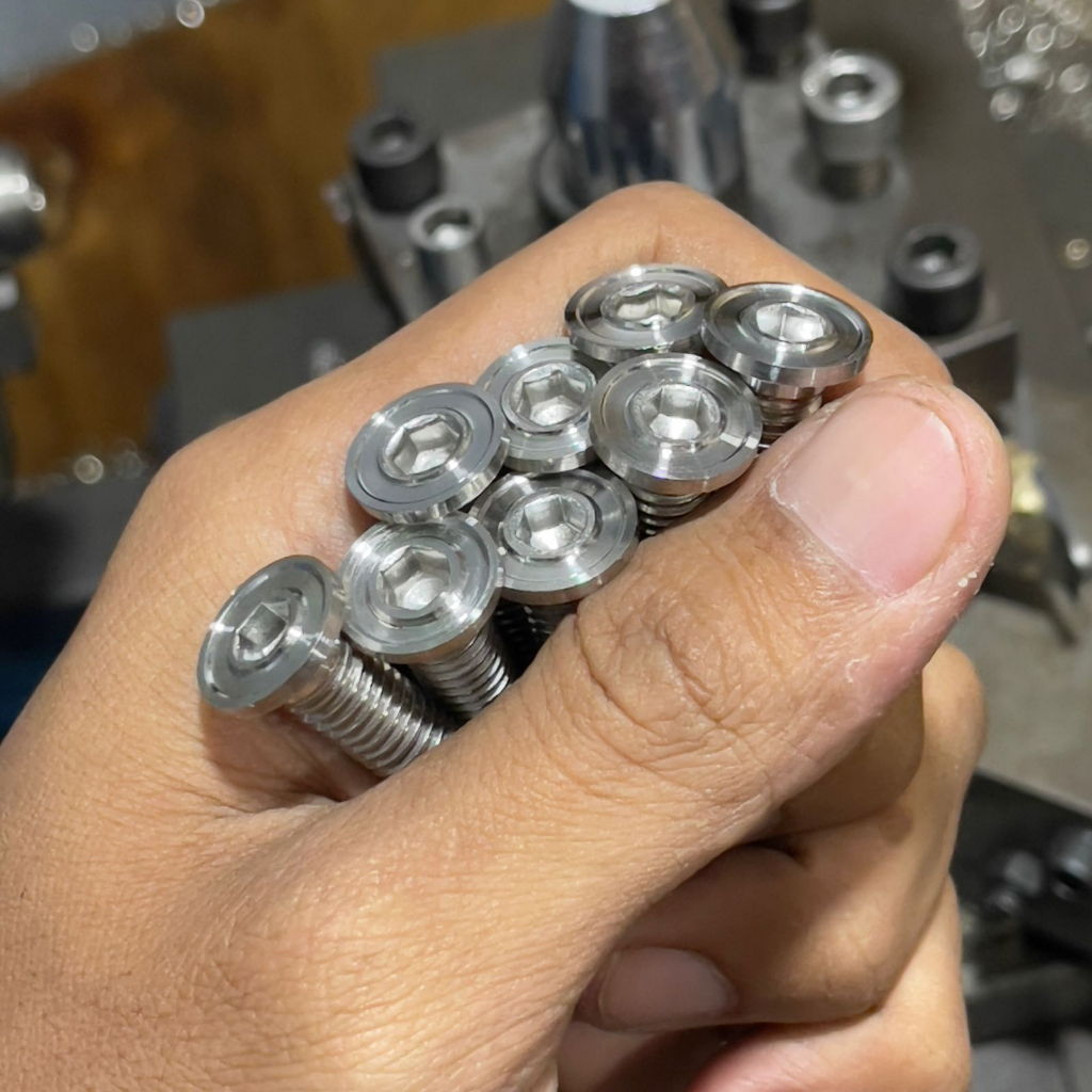 Jual BAUT L STAINLESS M8 DRAT 12 SLIM SPIRAL PANJANG 2CM 3 CM 3,5CM 4CM 5CM | Shopee Indonesia