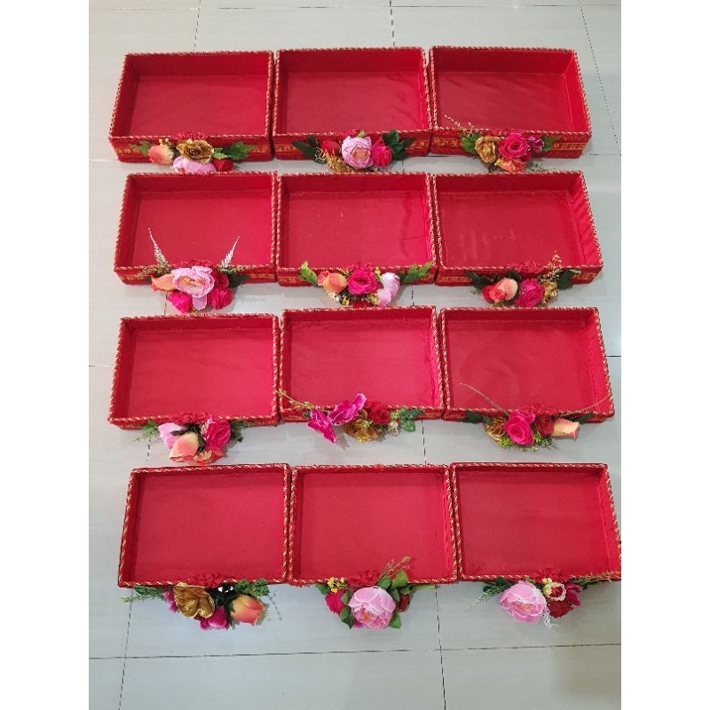 Jual (Preloved) 12 Pcs Box Sangjit /Sangjit Tray / Baki Lamaran ...