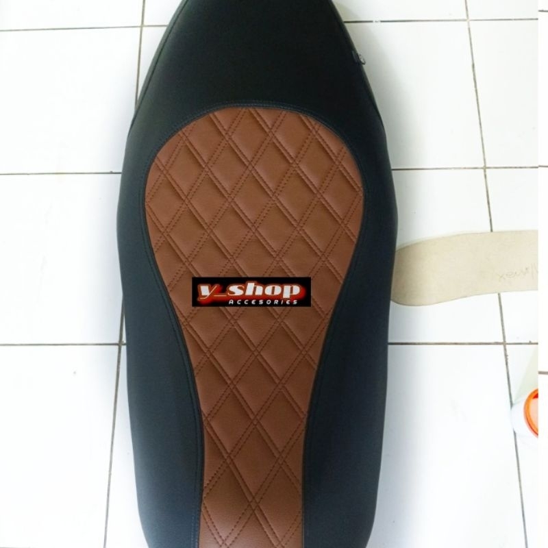 Jual Jok Motor Xmax New Conected Xmax Lama Pendek Model Wajik MBtech ...