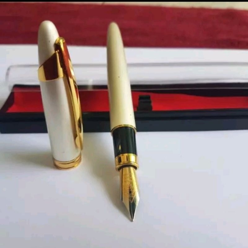 Jual Pena Langka Gold Nib (5KMF) Koleksi Langka Fountain Pen Ink. Tinta ...