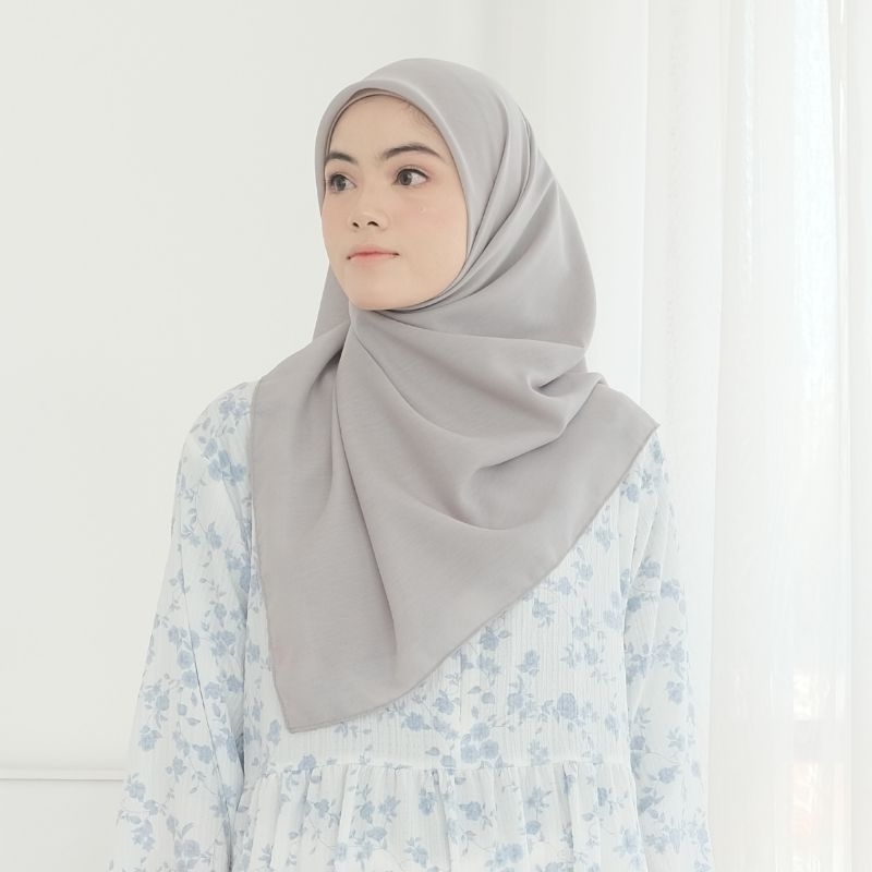 Jual Segiempat voal paris premium voal polos voal basic hijab voal jilbab paris | Shopee Indonesia