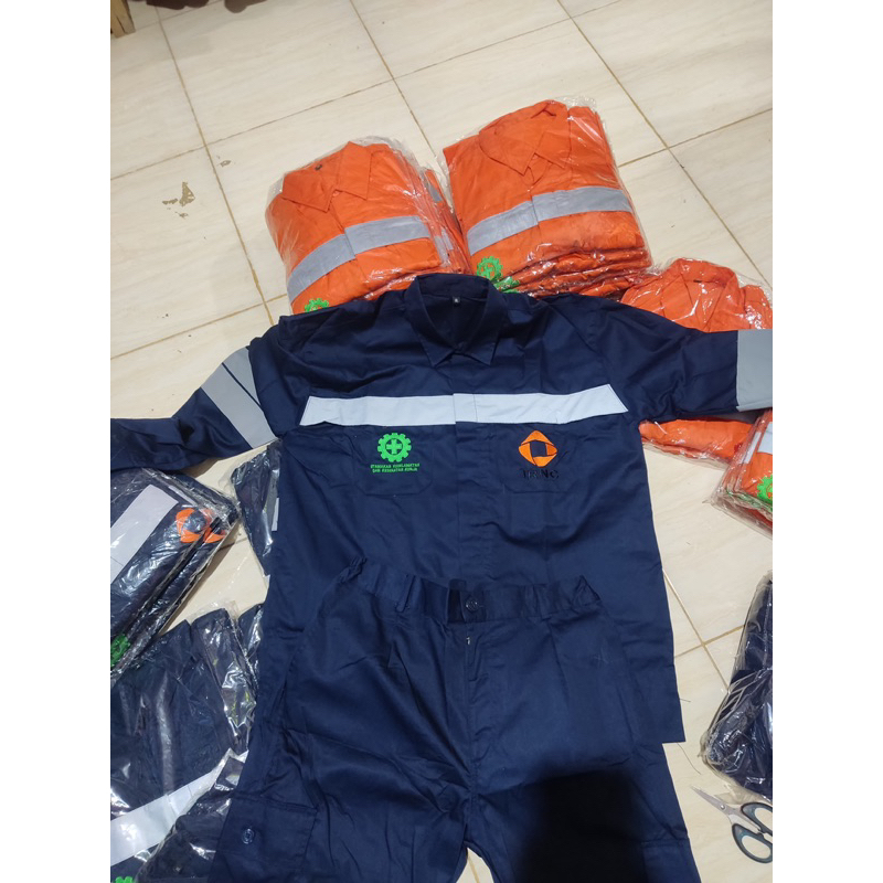 Jual BAJU SAFETY LOGO PT IRNC NAVY/ WEARPACK PT IRNC BAJU DAN CELANA / KEMEJA SAFETY PT IRNC ...