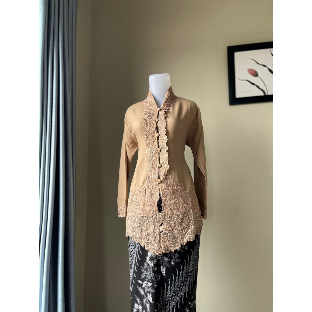 Jual Kebaya Encim Katun Bordir Senada Model Kartini | Shopee Indonesia