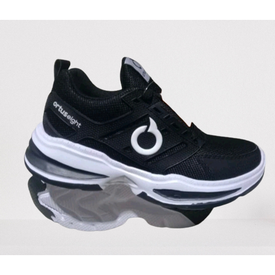 Jual DISKON!!!Sepatu Sneakers Kets Sport Pria Wanita Hitam Putih Sepatu ...