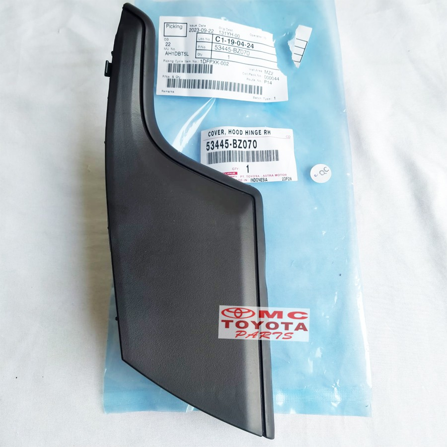 Jual Cover Hood Hinge Karet samping Kap Mesin Kanan Calya Sigra 53445 ...