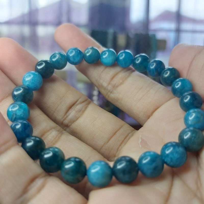 Jual gelang batu blue apatite tersedia ukuran diameter 7,5 mm dan 8 mm ...
