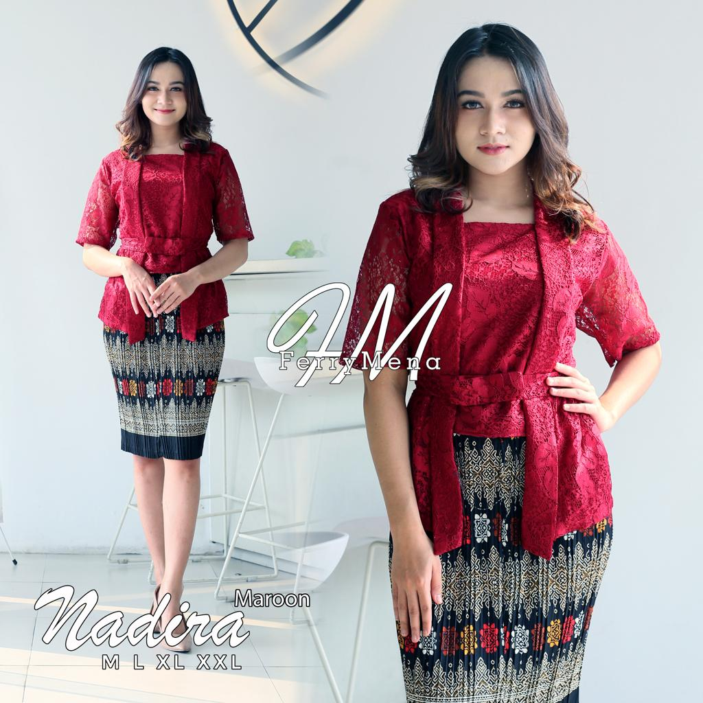 Jual Satu Set Kebaya Kutu Baru Bali Brukat Dan Rok Frisket Batik Pendek ...