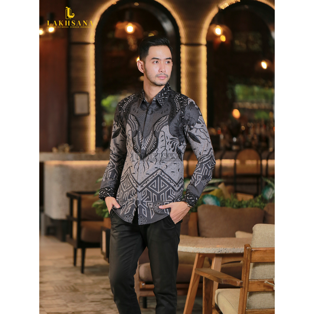 Jual Lakhsana Batik Nirwasita - Kemeja Batik Premium Slimfit Lengan ...