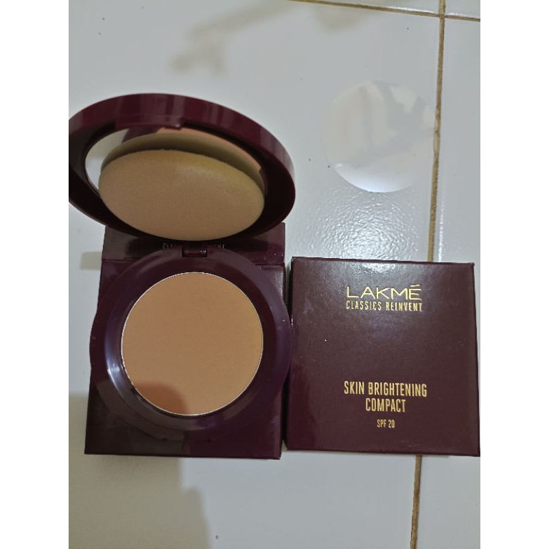 Jual lakme skin brightening compact | Shopee Indonesia