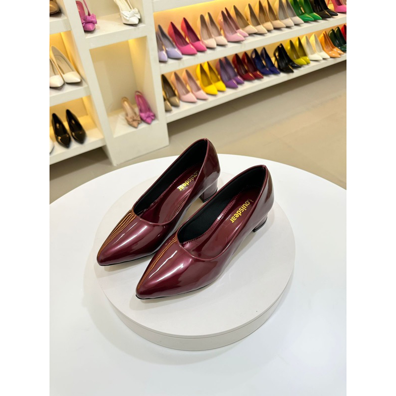 Jual Sepatu pansus wanita bahan glossy tapak tahu 5 cm | Shopee Indonesia