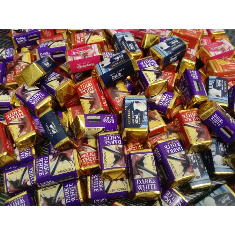 Jual Checkers Mini Chunky Chocolate 8g/biji Product Malaysia | Shopee ...