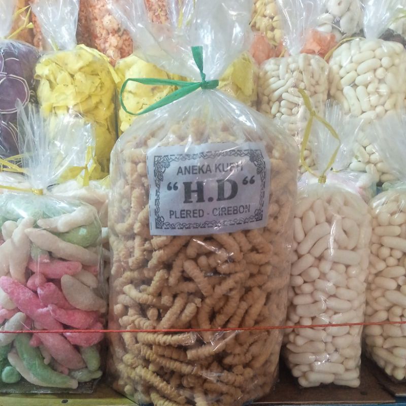 Jual KUE KERING_akar kelapa/ulat keju 1kg&500gr | Shopee Indonesia