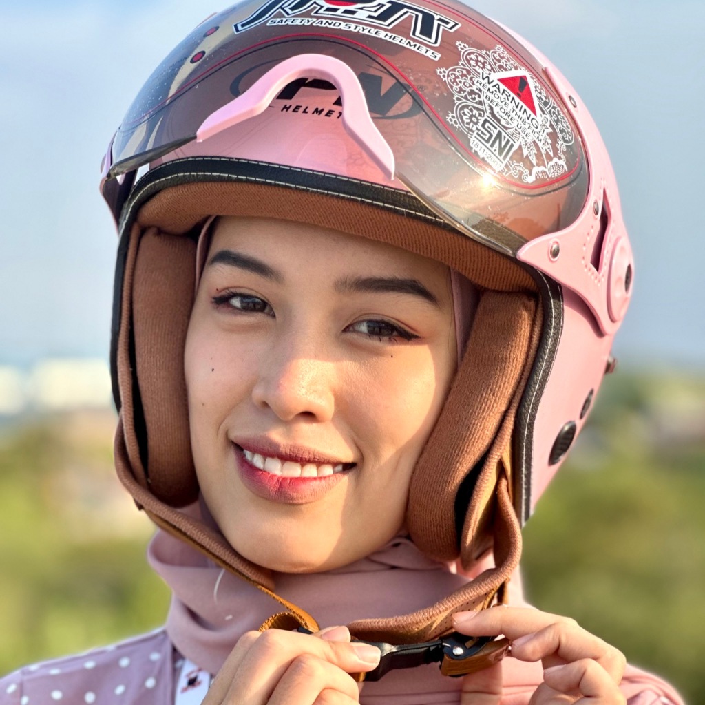 Jual Helm Retro JPN Hijab Half Face Pria Wanita Solid Pastel | Shopee Indonesia