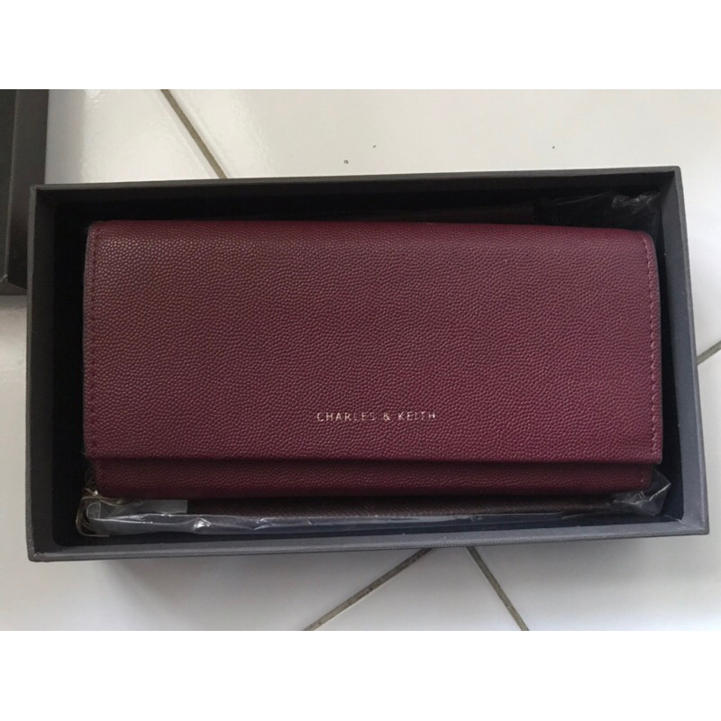 Jual Charles & Keith Maroon Long Wallet Dompet Wanita CK C&K Charles ...