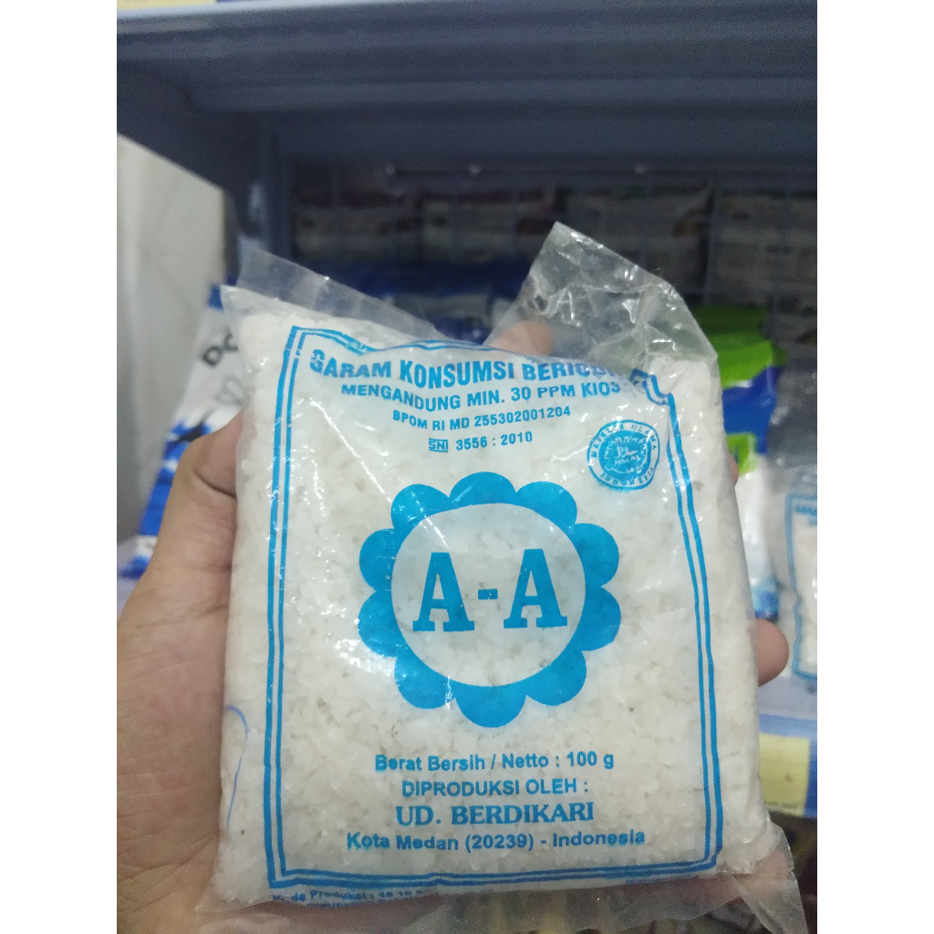 Jual Garam Kasar Kecil Beriodium Merk A-A 100g - Garam Kuliner Garam ...