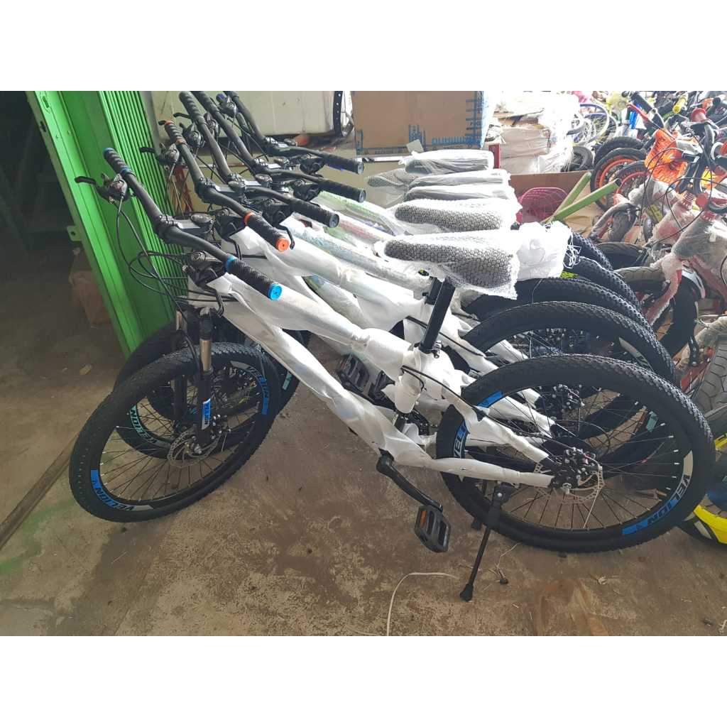 Jual SEPEDA GUNUNG/MTB VELION UKURAN 24 INCH | Shopee Indonesia
