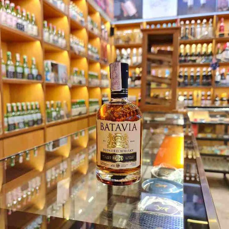 Jual BATAVIA BLENDED WHISKY - 350 ML | Shopee Indonesia