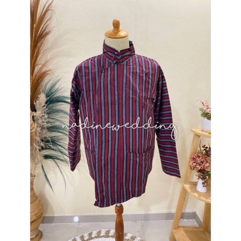 Jual Surjan Jawa Lurik, Merah - Alusan / Katun Prasojo | Shopee Indonesia