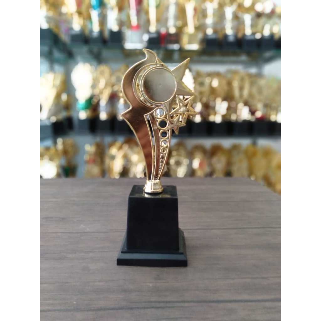 Jual piala trophy ekonomis figur bulan bintang MPGT03 | Shopee Indonesia