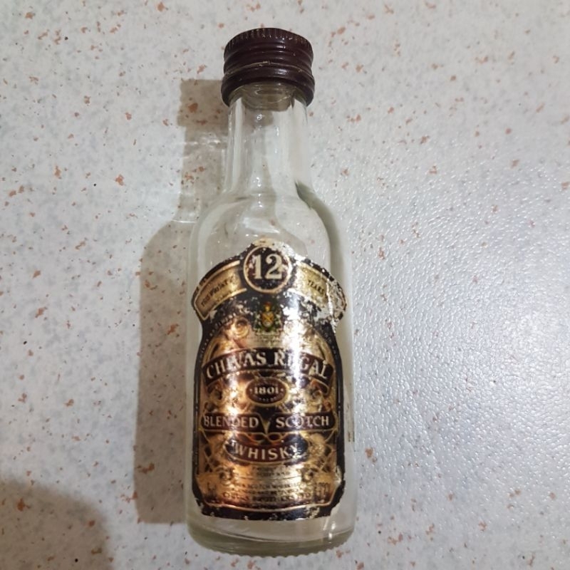 Jual Miniatur botol mini minuman Ch 1v4s Regal 12 Yea rs Kosong ...