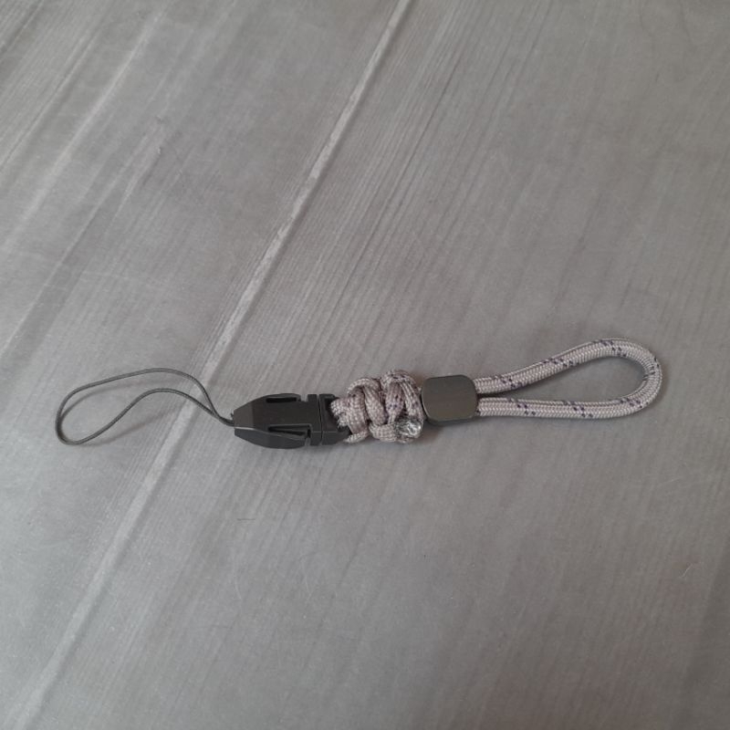 Jual Lanyard Tangan Wrist Hand Strap Finger Tali Paracord 550lbs 4mm ...