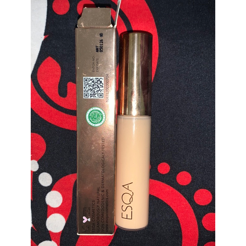 Jual Preloved ESQA Flawless Liquid Concealer 15gr Shade Custard ...