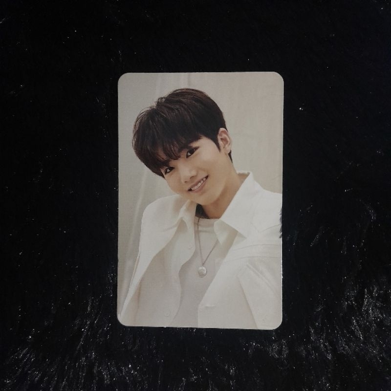 Jual Official photocard Kim junkyu concept white the first step chapter ...
