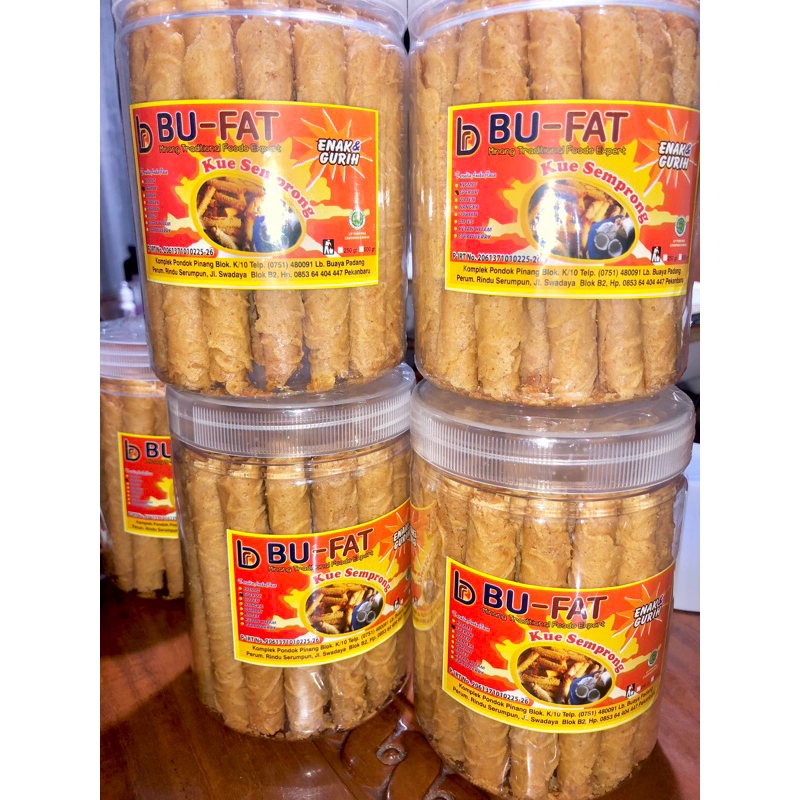 Jual Kue Sapik Bu-Fat 200 gr (gulungan astor) / Kue Semprong | Shopee ...