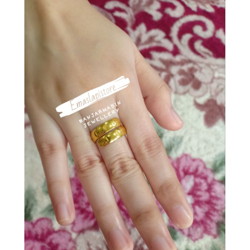Jual Cincin Mini Selisih Lembar Kotak Lapis Emas 999 Banjar | Shopee ...