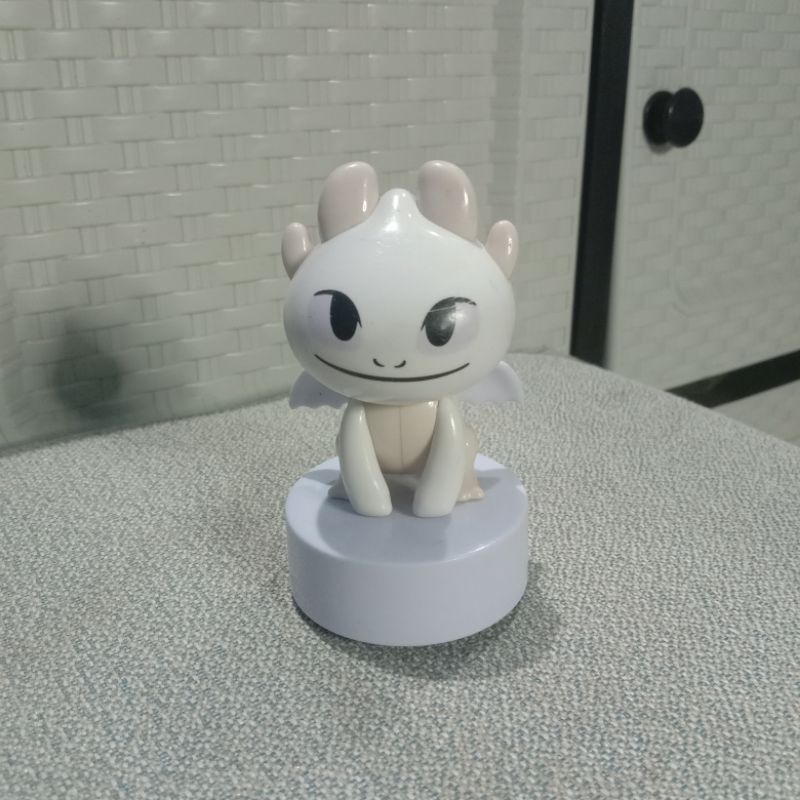 Jual light furry, how to train your dragon super cute figure bisa ...