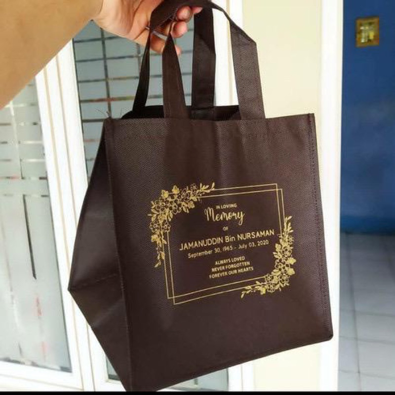 Jual Tas Sablon Custom // Tas wedding // Tas souvenir // Tas Spunbond ...
