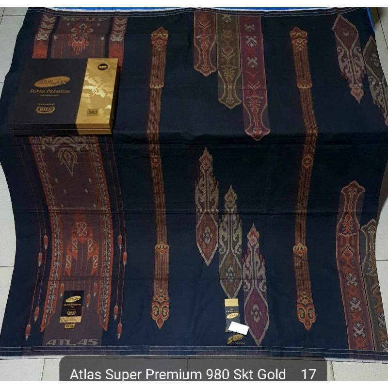 Jual Sarung ATLAS Super Premium S 980 975 970 Songket Gold By BHS | Shopee Indonesia