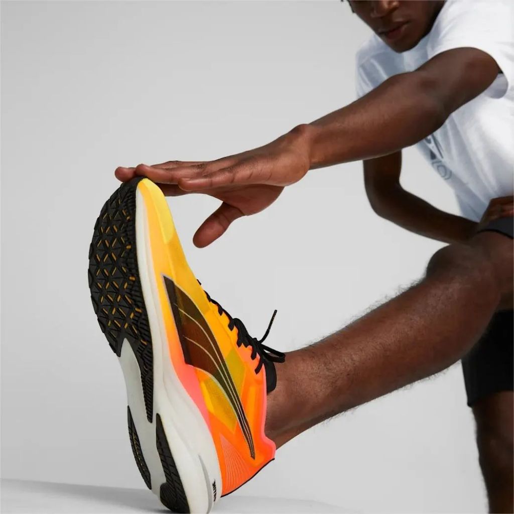 Jual Sepatu Running Puma Deviate Nitro Elite Men Original 37760201 ...