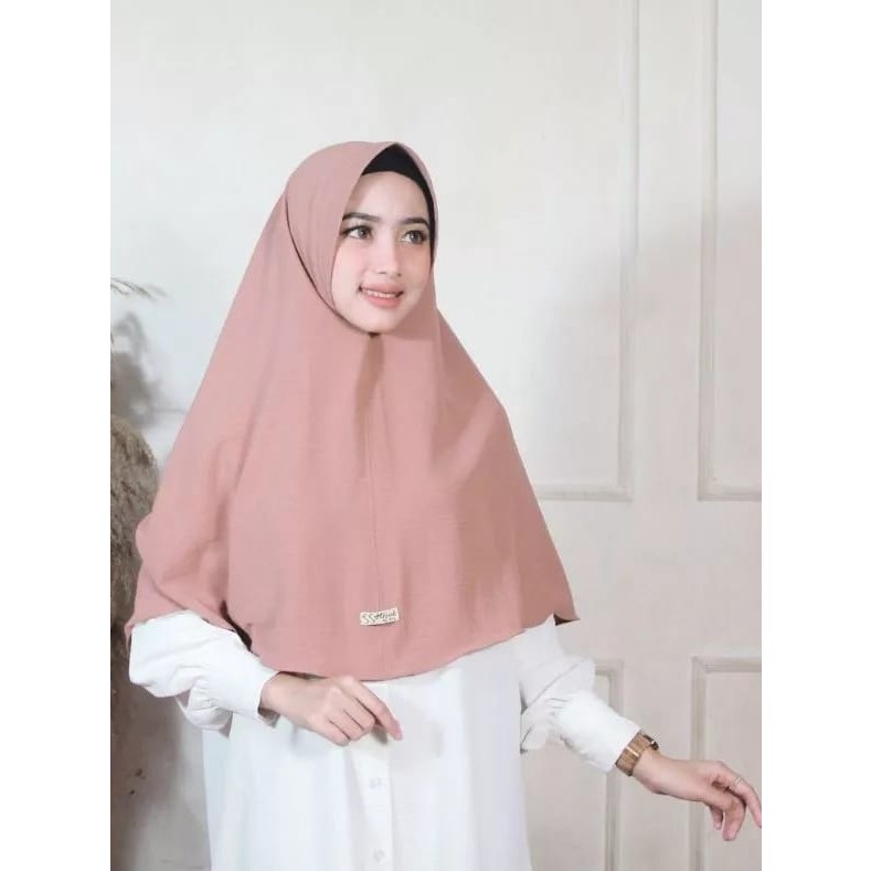 Jual hijab intsan crinkle ped polos L / bergo crinkle ped non tali size L | Shopee Indonesia