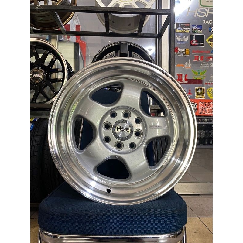 Jual Velg mobil celong ring 15 HSR Brisket lebar 7-8 silver polish | Shopee Indonesia